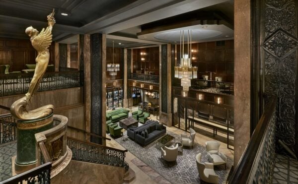 Hotel Phillips - Romantic Spots Kansas City