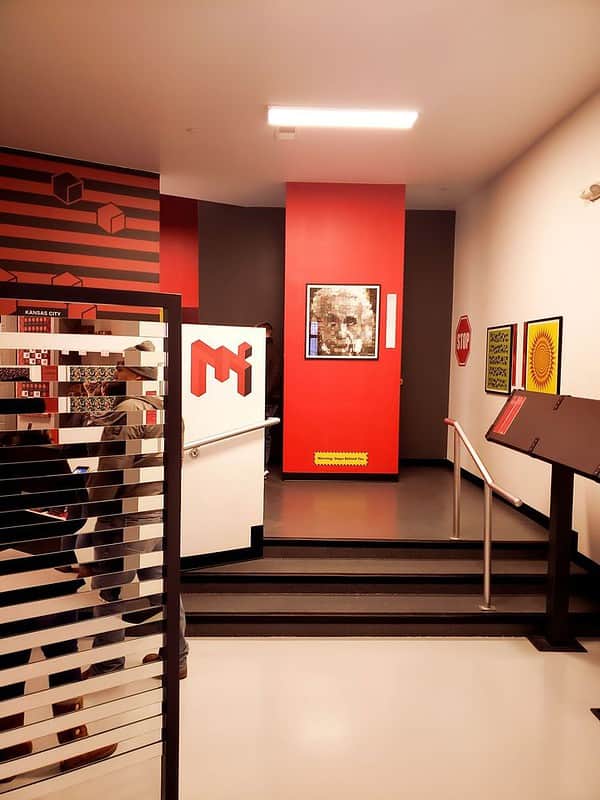 Museum Of Illusions Romantic Spots Kansas City